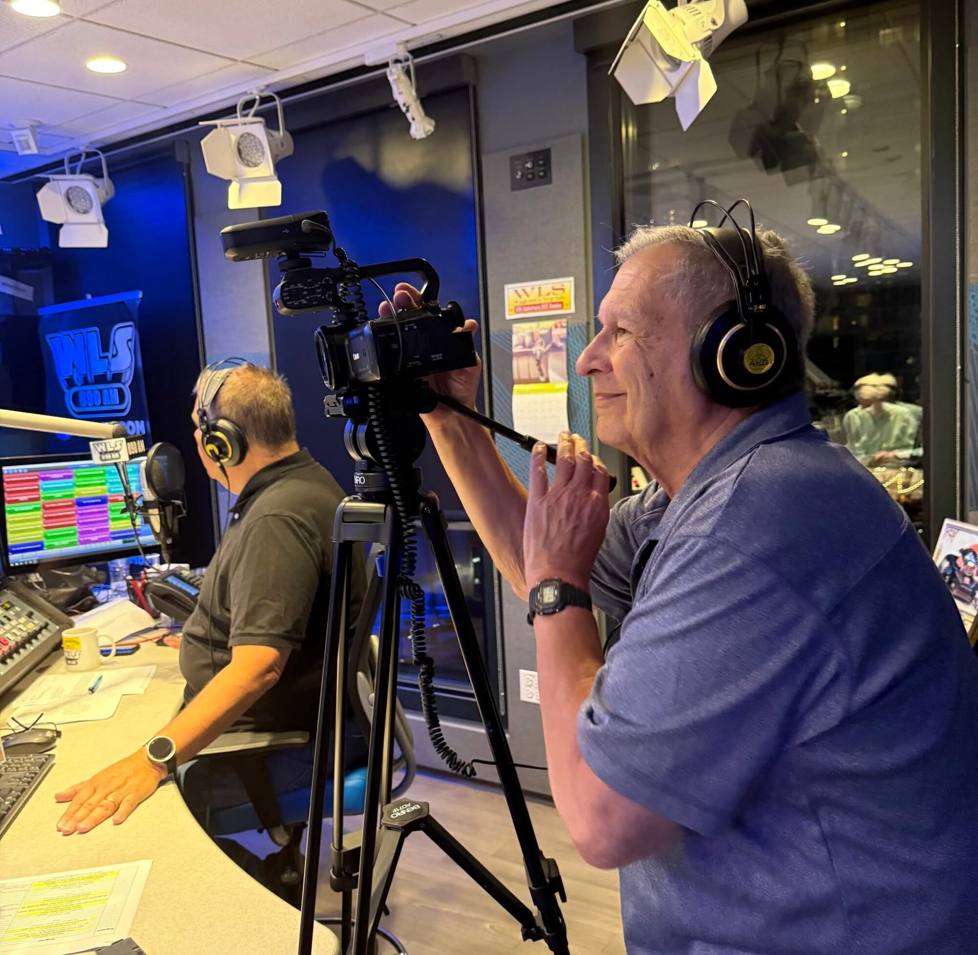 WLS Unwound: Remembering the Music Radio Days – USA Radio Museum